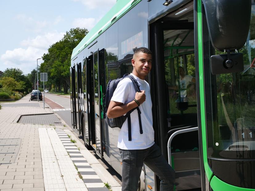 Qbuzz - Iedere dag een vanzelfsprekende verbinding.